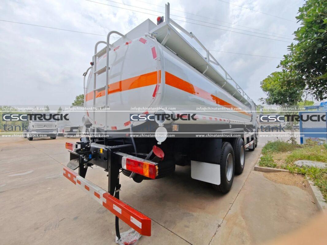 How Big is a Tanker Lorry? - China Tank Truck